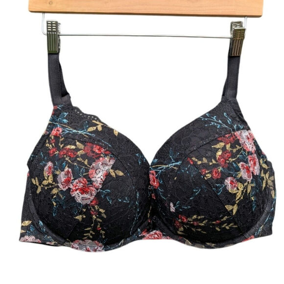 torrid | Intimates & Sleepwear | Torrid 44d Black Lace Floral Bra Dark ...
